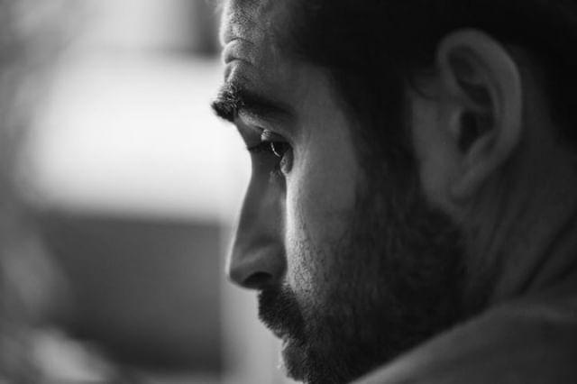 Kévin Eyer, « Simplement » drôle – La Pépinière